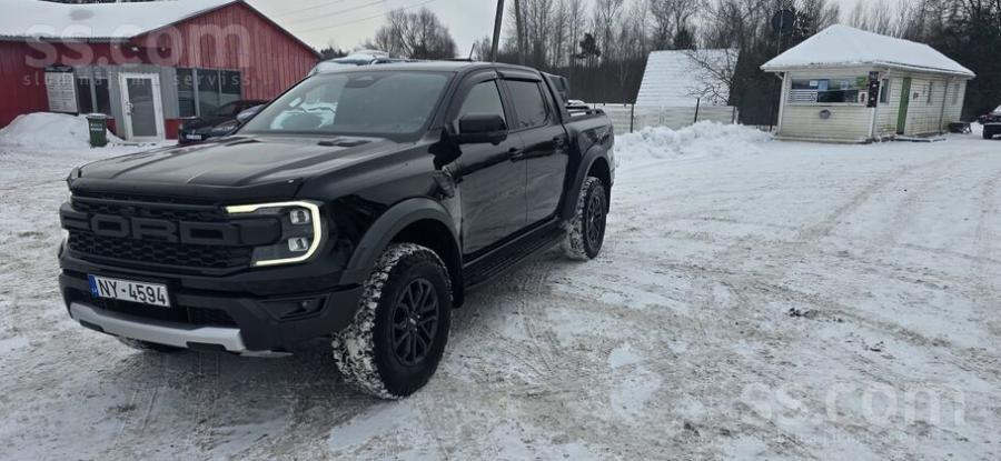 Melns Ford Raptor 2024 Rīga, ar dzinēja tilpumu 3.00 L un nobraukumu 60 tūkst. km par 59900 €, foto 2 vietnē AUTOMOTO.COM.LV