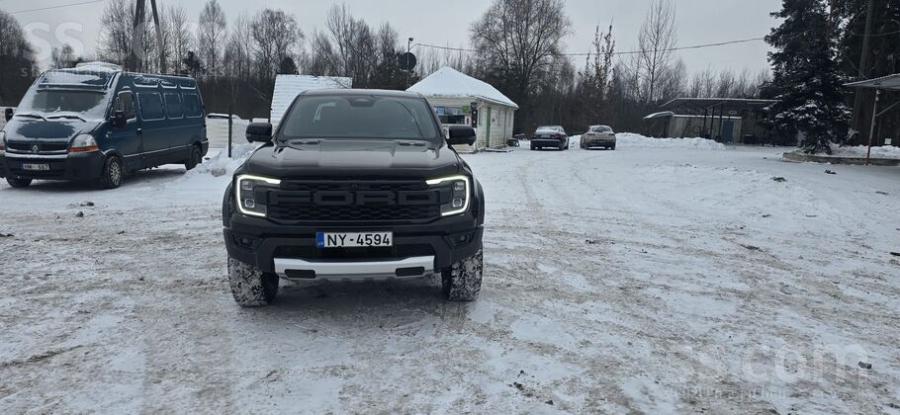 Melns Ford Raptor 2024 Rīga, ar dzinēja tilpumu 3.00 L un nobraukumu 60 tūkst. km par 59900 €, foto 11 vietnē AUTOMOTO.COM.LV
