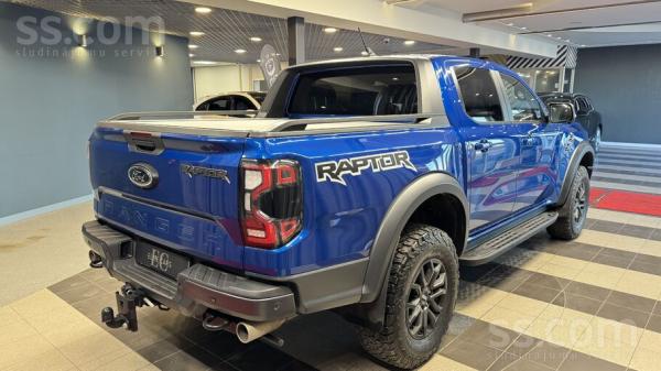 Blue Ford Raptor 2025 in Riga, with an engine capacity of 3.00 L and mileage of 28 thousand km for 55990 €, photo 5 on AUTOMOTO.COM.LV