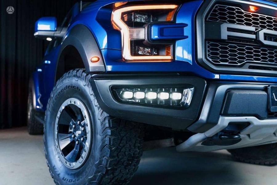 Blue Ford Raptor 2018 in Vilnius, with an engine capacity of 3.50 L and mileage of 48 thousand km for 53500 €, photo 15 on AUTOMOTO.COM.LV