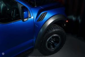 Blue Ford Raptor 2018 in Vilnius, with an engine capacity of 3.50 L and mileage of 48 thousand km for 53500 €, photo 17 on AUTOMOTO.COM.LV