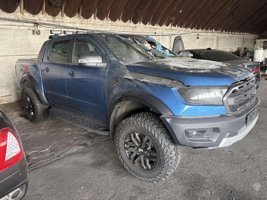 Blue Ford Raptor 2019 in Kaunas, with an engine capacity of 0.00 L and mileage of 52 thousand km for 7500 €, photo 1 on AUTOMOTO.COM.LV
