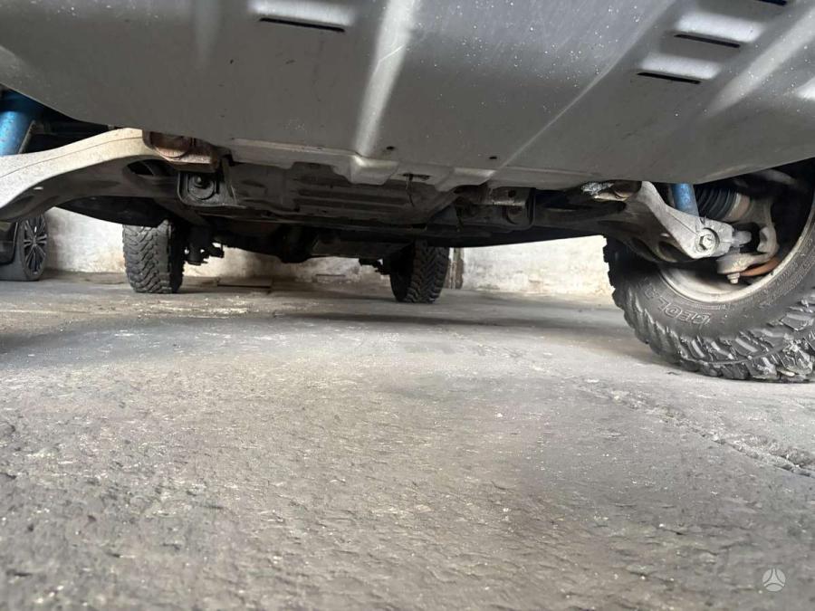 Blue Ford Raptor 2019 in Kaunas, with an engine capacity of 0.00 L and mileage of 52 thousand km for 7500 €, photo 13 on AUTOMOTO.COM.LV