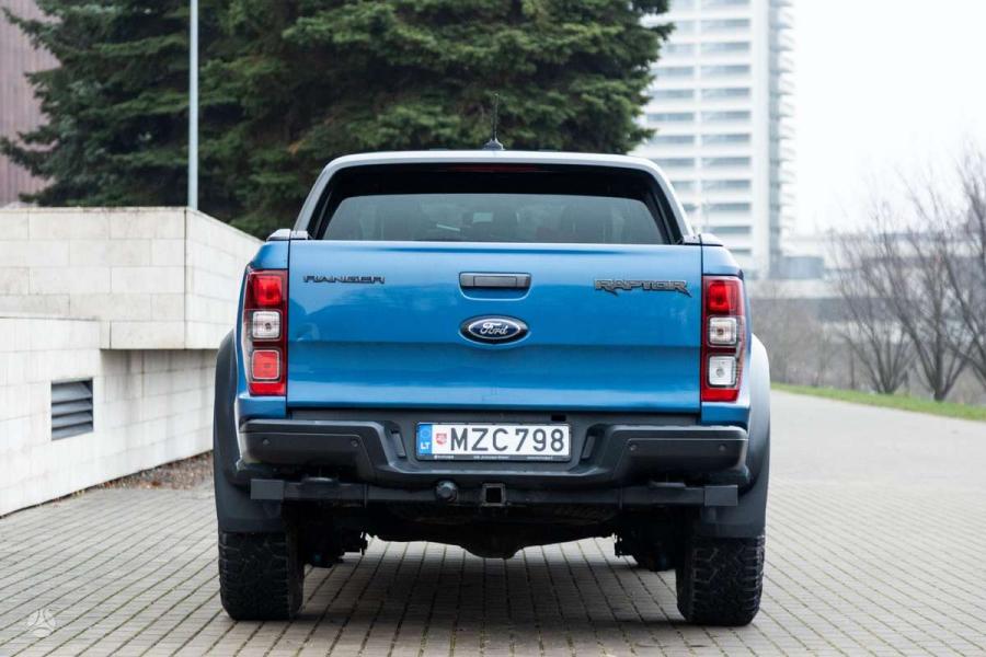 Blue Ford Raptor 2022 in Vilnius, with an engine capacity of 2.00 L and mileage of 143 thousand km for 37900 €, photo 3 on AUTOMOTO.COM.LV
