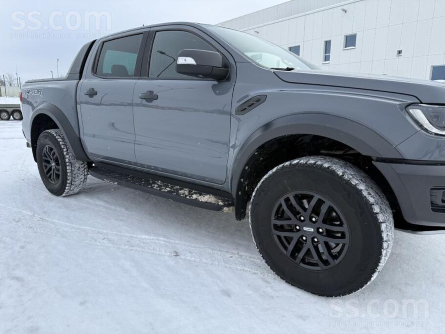 Pelēks Ford Raptor 2022 Ludza, ar dzinēja tilpumu 2.00 L un nobraukumu 155 tūkst. km par 33500 €, foto 4 vietnē AUTOMOTO.COM.LV