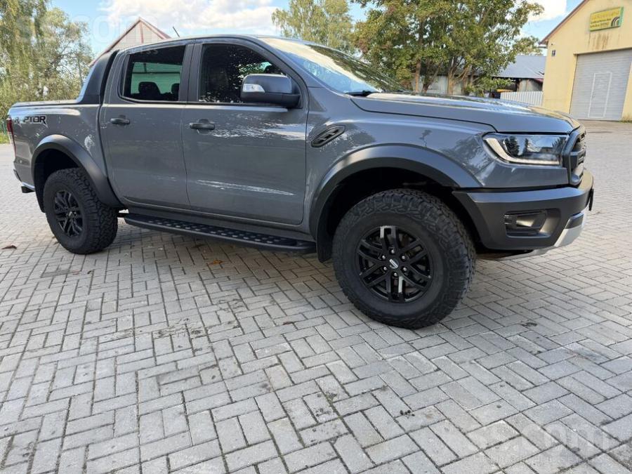 Pelēks Ford Raptor 2022 Rēzekne, ar dzinēja tilpumu 2.00 L un nobraukumu 170 tūkst. km par 30000 €, foto 3 vietnē AUTOMOTO.COM.LV