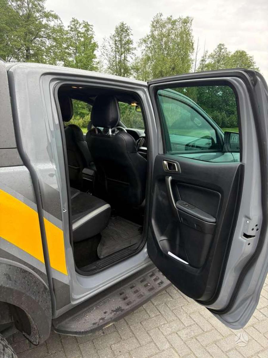 Pelēks Ford Raptor 2023 Palanga, ar dzinēja tilpumu 2.00 L un nobraukumu 116 tūkst. km par 31500 €, foto 16 vietnē AUTOMOTO.COM.LV