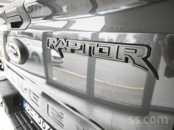 Pelēks Ford Raptor 2025 Rīga, ar dzinēja tilpumu 3.00 L un nobraukumu 38 tūkst. km par 55000 €, foto 10 vietnē AUTOMOTO.COM.LV