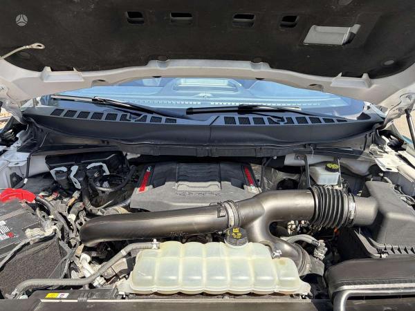 Pelēks Ford Raptor 2022 Kauņa, ar dzinēja tilpumu 3.50 L un nobraukumu 66 tūkst. km par 66666 €, foto 7 vietnē AUTOMOTO.COM.LV