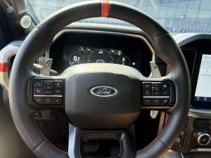 Grey Ford Raptor 2022 in Kaunas, with an engine capacity of 3.50 L and mileage of 66 thousand km for 66666 €, photo 19 on AUTOMOTO.COM.LV