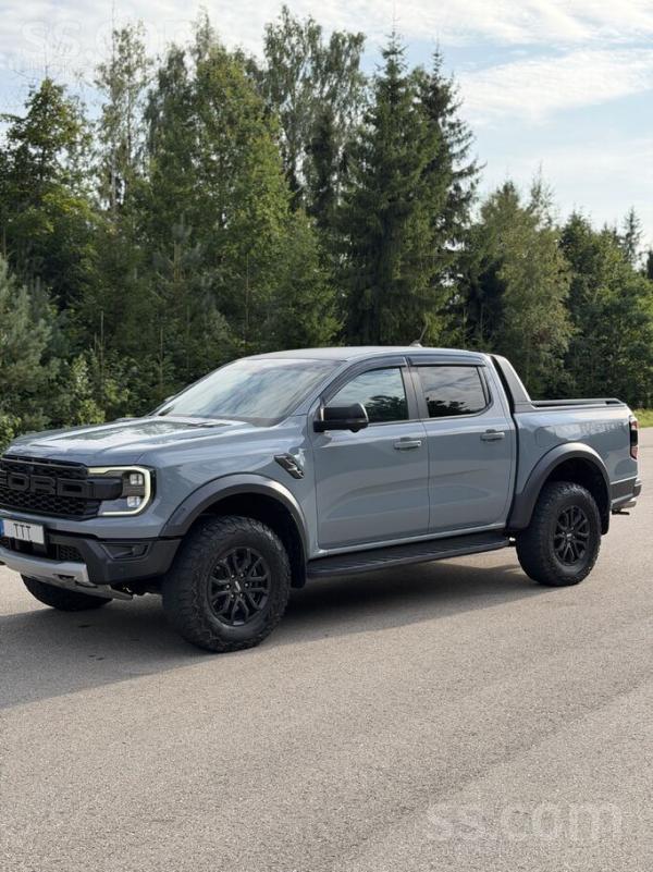 Pelēks Ford Raptor 2025 Madona, ar dzinēja tilpumu 3.00 L un nobraukumu 65 tūkst. km par 57000 €, foto 3 vietnē AUTOMOTO.COM.LV