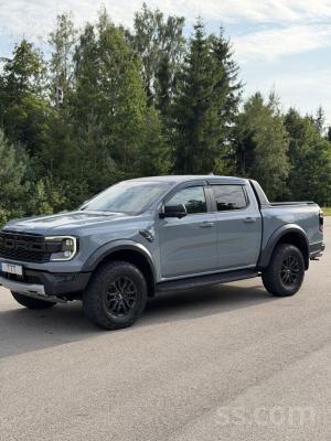 Grey Ford Raptor 2025 in Madona, with an engine capacity of 3.00 L and mileage of 65 thousand km for 57000 €, photo 4 on AUTOMOTO.COM.LV