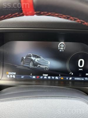 Grey Ford Raptor 2025 in Madona, with an engine capacity of 3.00 L and mileage of 65 thousand km for 57000 €, photo 15 on AUTOMOTO.COM.LV