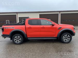 Oranžs Ford Raptor 2023 Balvi, ar dzinēja tilpumu 3.00 L un nobraukumu 156 tūkst. km par 47000 €, foto 6 vietnē AUTOMOTO.COM.LV