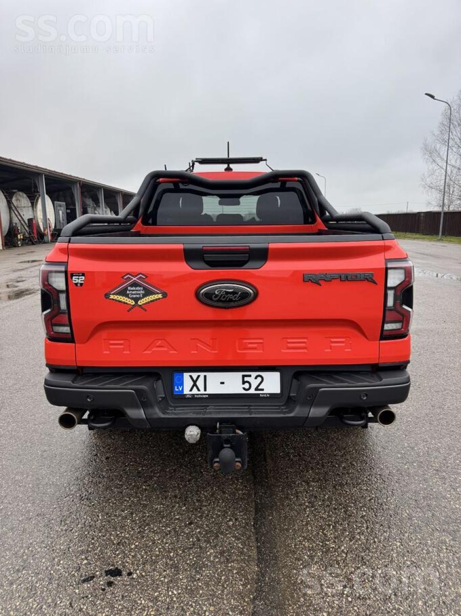 Oranžs Ford Raptor 2023 Balvi, ar dzinēja tilpumu 3.00 L un nobraukumu 156 tūkst. km par 47000 €, foto 7 vietnē AUTOMOTO.COM.LV