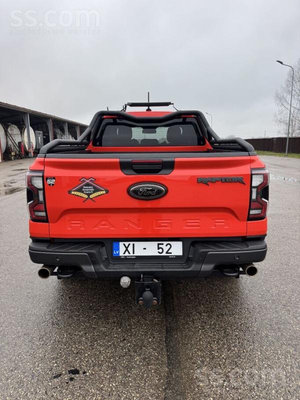 Orange Ford Raptor 2023 in Balvi, with an engine capacity of 3.00 L and mileage of 156 thousand km for 44000 €, photo 7 on AUTOMOTO.COM.LV