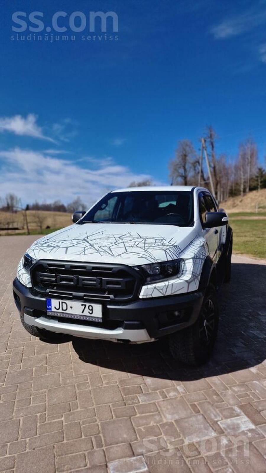 White Ford Raptor 2021 in Madona, with an engine capacity of 2.00 L and mileage of 180 thousand km for 30000 €, photo 3 on AUTOMOTO.COM.LV