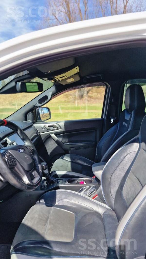 Balts Ford Raptor 2021 Madona, ar dzinēja tilpumu 2.00 L un nobraukumu 180 tūkst. km par 30000 €, foto 4 vietnē AUTOMOTO.COM.LV
