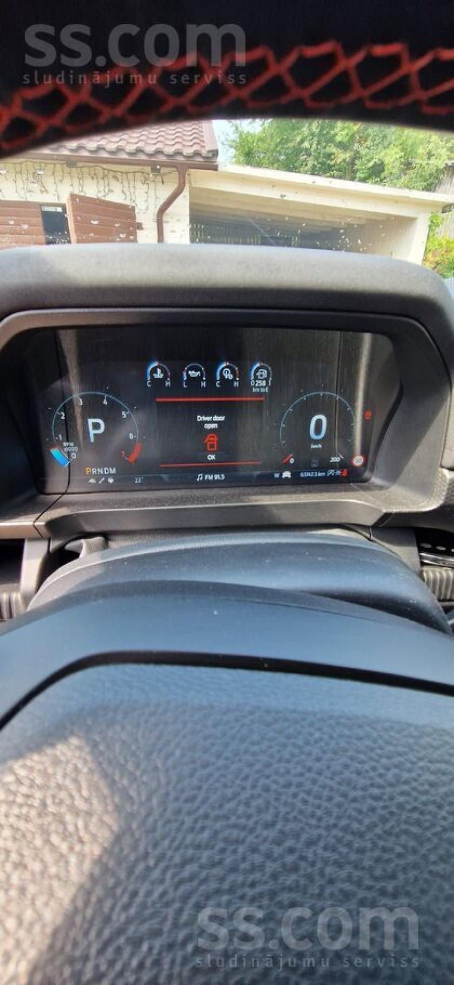 Balts Ford Raptor 2025 Jelgava, ar dzinēja tilpumu 3.00 L un nobraukumu 0 tūkst. km par 59900 €, foto 6 vietnē AUTOMOTO.COM.LV