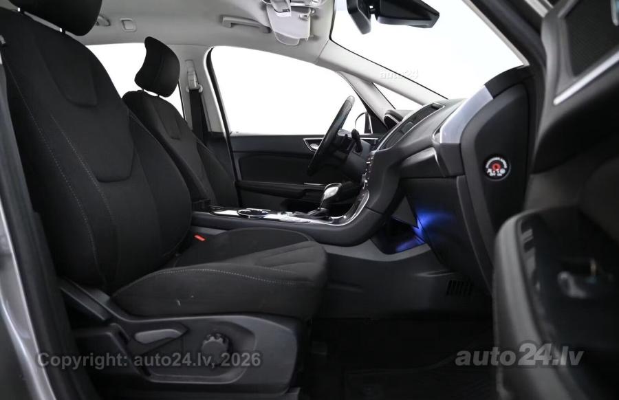 Smilšu krāsa Ford S-Max 2017 Tallina, ar dzinēja tilpumu 2.00 L un nobraukumu 430 tūkst. km par 5999 €, foto 4 vietnē AUTOMOTO.COM.LV