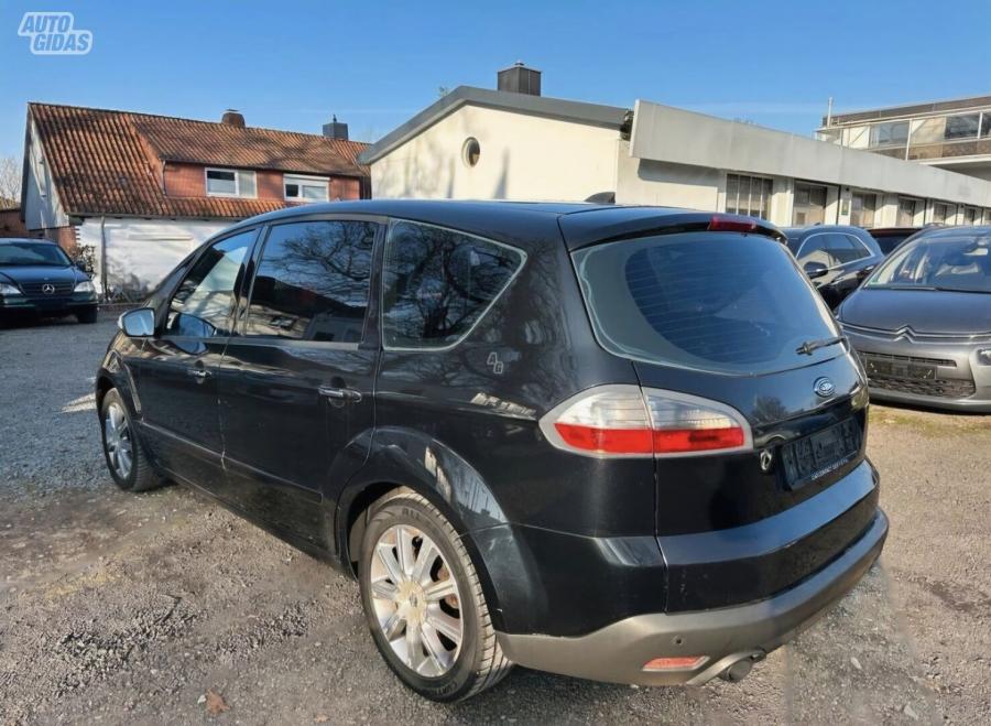 Melns Ford S-Max 2009 Telšiai, ar dzinēja tilpumu 2.20 L un nobraukumu 345 tūkst. km par 2250 €, foto 3 vietnē AUTOMOTO.COM.LV