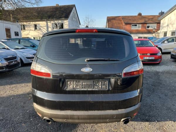 Black Ford S-Max 2009 in Telschi, with an engine capacity of 2.20 L and mileage of 345 thousand km for 2250 €, photo 4 on AUTOMOTO.COM.LV