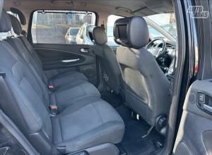 Melns Ford S-Max 2009 Telšiai, ar dzinēja tilpumu 2.20 L un nobraukumu 345 tūkst. km par 2250 €, foto 8 vietnē AUTOMOTO.COM.LV