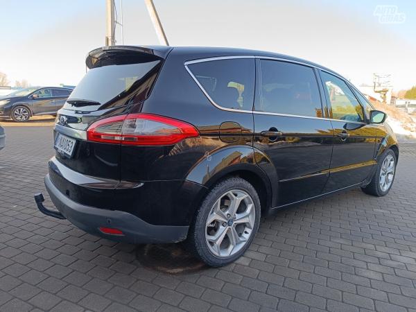 Melns Ford S-Max 2011 Kretinga, ar dzinēja tilpumu 2.00 L un nobraukumu 272 tūkst. km par 4800 €, foto 6 vietnē AUTOMOTO.COM.LV