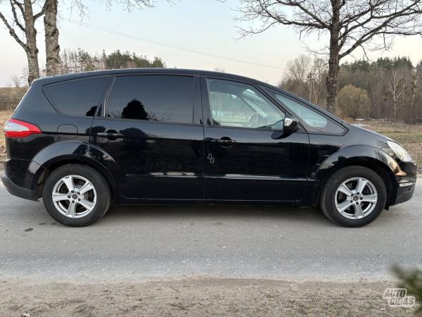 Melns Ford S-Max 2011 Varėna, ar dzinēja tilpumu 2.00 L un nobraukumu 243 tūkst. km par 5000 €, foto 6 vietnē AUTOMOTO.COM.LV