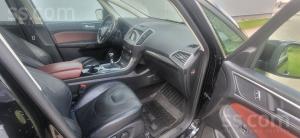 Black Ford S-Max 2017 in Tukums, with an engine capacity of 2.00 L and mileage of 262 thousand km for 6990 €, photo 9 on AUTOMOTO.COM.LV
