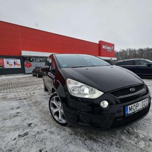 Black Ford S-Max 2007 in Siauliai, with an engine capacity of 2.00 L and mileage of 360 thousand km for 2800 €, photo 4 on AUTOMOTO.COM.LV