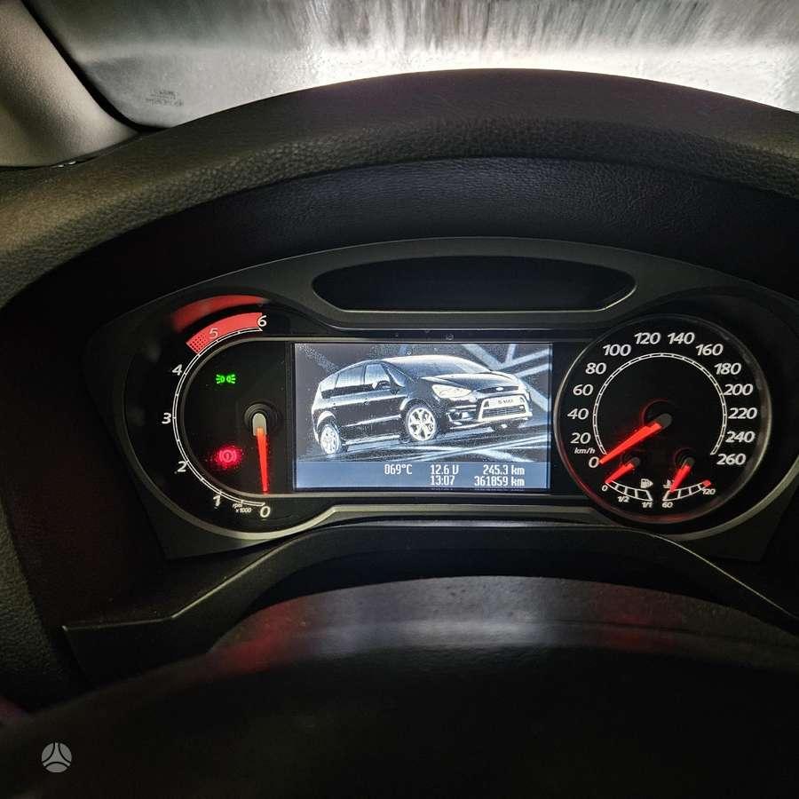 Black Ford S-Max 2007 in Siauliai, with an engine capacity of 2.00 L and mileage of 360 thousand km for 2800 €, photo 8 on AUTOMOTO.COM.LV