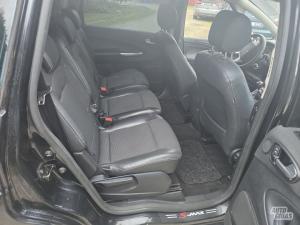Black Ford S-Max 2009 in Birstonas, with an engine capacity of 2.20 L and mileage of 265 thousand km for 3300 €, photo 6 on AUTOMOTO.COM.LV