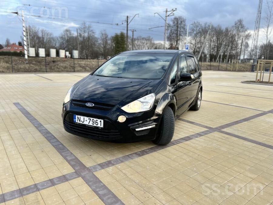Black Ford S-Max 2010 in Riga, with an engine capacity of 2.00 L and mileage of 0 thousand km for 4000 €, photo 3 on AUTOMOTO.COM.LV