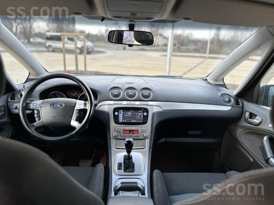 Black Ford S-Max 2010 in Riga, with an engine capacity of 2.00 L and mileage of 0 thousand km for 4000 €, photo 12 on AUTOMOTO.COM.LV