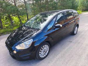 Black Ford S-Max 2011 in Taurage, with an engine capacity of 2.00 L and mileage of 213 thousand km for 3800 €, photo 10 on AUTOMOTO.COM.LV