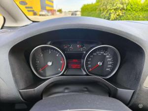 Black Ford S-Max 2011 in Taurage, with an engine capacity of 2.00 L and mileage of 213 thousand km for 3800 €, photo 15 on AUTOMOTO.COM.LV