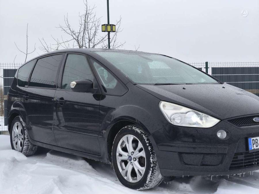 Melns Ford S-Max 2006 Vilkaviškis, ar dzinēja tilpumu 2.00 L un nobraukumu 206 tūkst. km par 3200 €, foto 3 vietnē AUTOMOTO.COM.LV