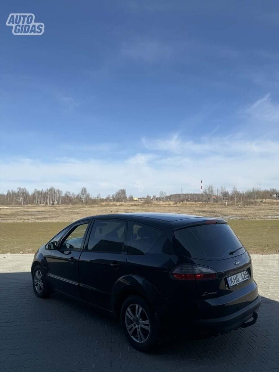 Black Ford S-Max 2006 in Siauliai, with an engine capacity of 2.00 L and mileage of 230 thousand km for 2550 €, photo 5 on AUTOMOTO.COM.LV