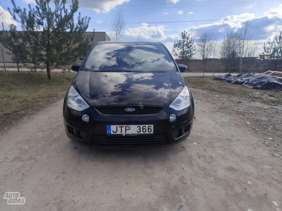 Melns Ford S-Max 2006 Viļņa, ar dzinēja tilpumu 2.00 L un nobraukumu 288 tūkst. km par 1500 €, foto 3 vietnē AUTOMOTO.COM.LV