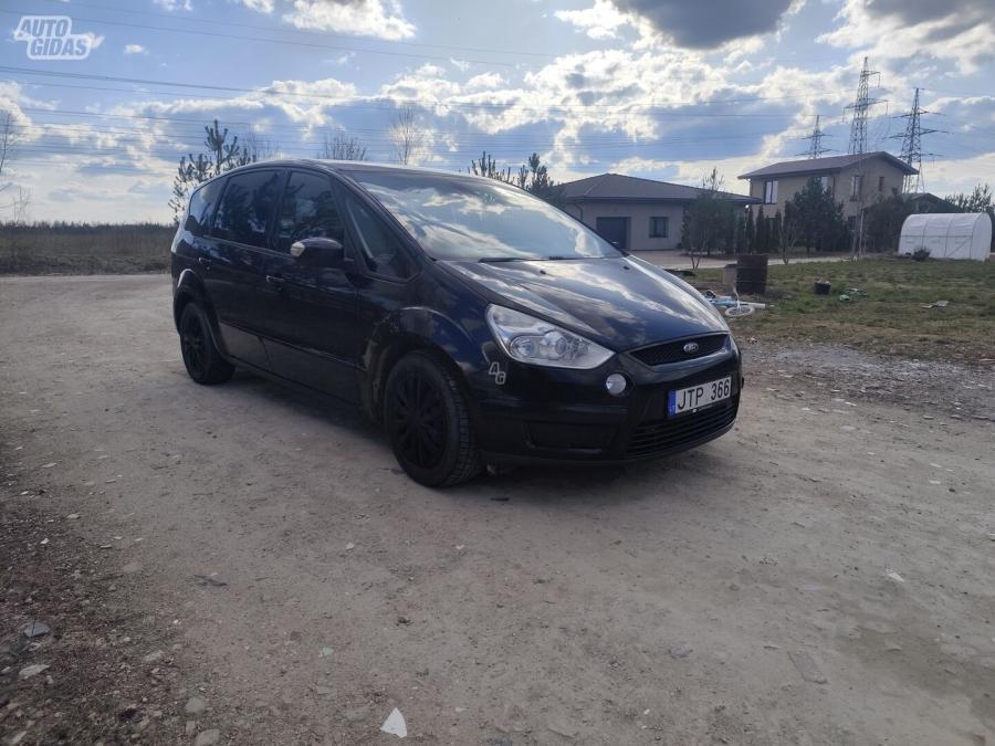 Melns Ford S-Max 2006 Viļņa, ar dzinēja tilpumu 2.00 L un nobraukumu 288 tūkst. km par 1500 €, foto 4 vietnē AUTOMOTO.COM.LV