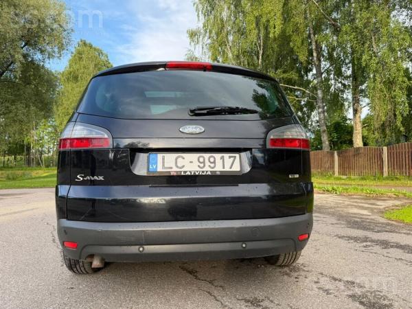 Melns Ford S-Max 2006 Rīga, ar dzinēja tilpumu 2.00 L un nobraukumu 331 tūkst. km par 2550 €, foto 4 vietnē AUTOMOTO.COM.LV