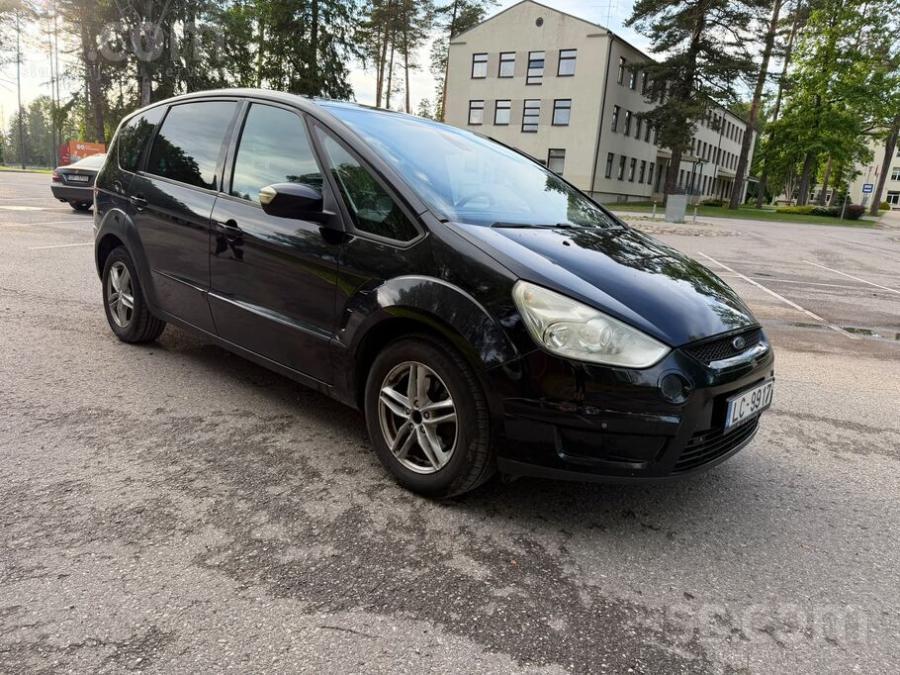 Melns Ford S-Max 2006 Rīga, ar dzinēja tilpumu 2.00 L un nobraukumu 331 tūkst. km par 2550 €, foto 6 vietnē AUTOMOTO.COM.LV