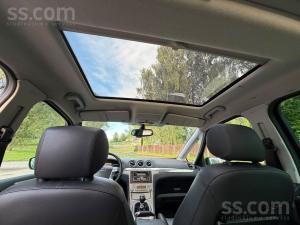 Melns Ford S-Max 2006 Rīga, ar dzinēja tilpumu 2.00 L un nobraukumu 331 tūkst. km par 2550 €, foto 11 vietnē AUTOMOTO.COM.LV