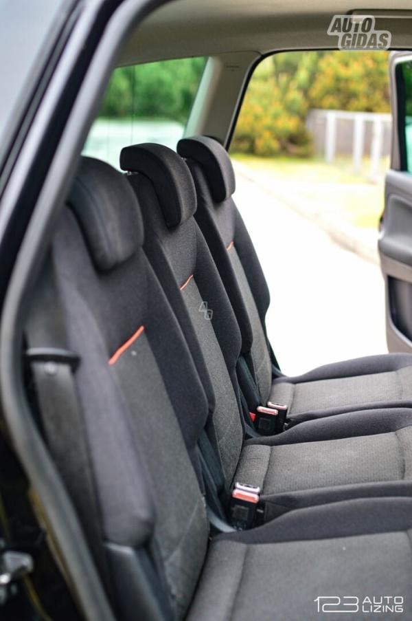 Melns Ford S-Max 2006 Kretinga, ar dzinēja tilpumu 2.00 L un nobraukumu 229 tūkst. km par 2999 €, foto 8 vietnē AUTOMOTO.COM.LV