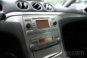 Melns Ford S-Max 2006 Rīga, ar dzinēja tilpumu 1.80 L un nobraukumu 276 tūkst. km par 1990 €, foto 12 vietnē AUTOMOTO.COM.LV