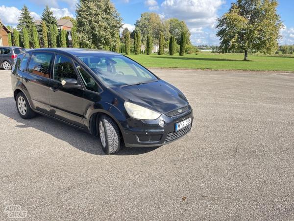 Black Ford S-Max 2006 in Marijampole, with an engine capacity of 2.00 L and mileage of 311 thousand km for 1600 €, photo 3 on AUTOMOTO.COM.LV