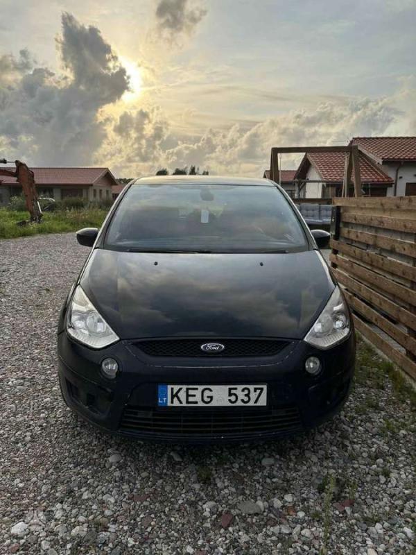 Melns Ford S-Max 2007 Kretinga, ar dzinēja tilpumu 2.00 L un nobraukumu 360 tūkst. km par 2600 €, foto 1 vietnē AUTOMOTO.COM.LV