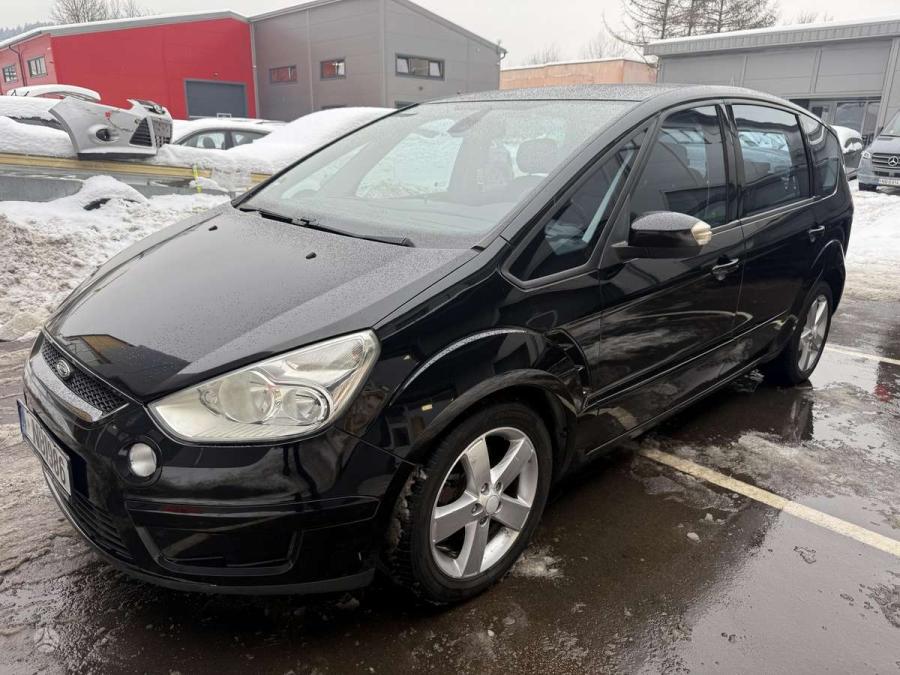 Black Ford S-Max 2007 in Vilnius, with an engine capacity of 2.00 L and mileage of 251 thousand km for 2500 €, photo 1 on AUTOMOTO.COM.LV