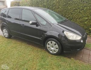 Melns Ford S-Max 2007 Panevēža, ar dzinēja tilpumu 2.00 L un nobraukumu 332 tūkst. km par 2350 €, foto  vietnē AUTOMOTO.COM.LV